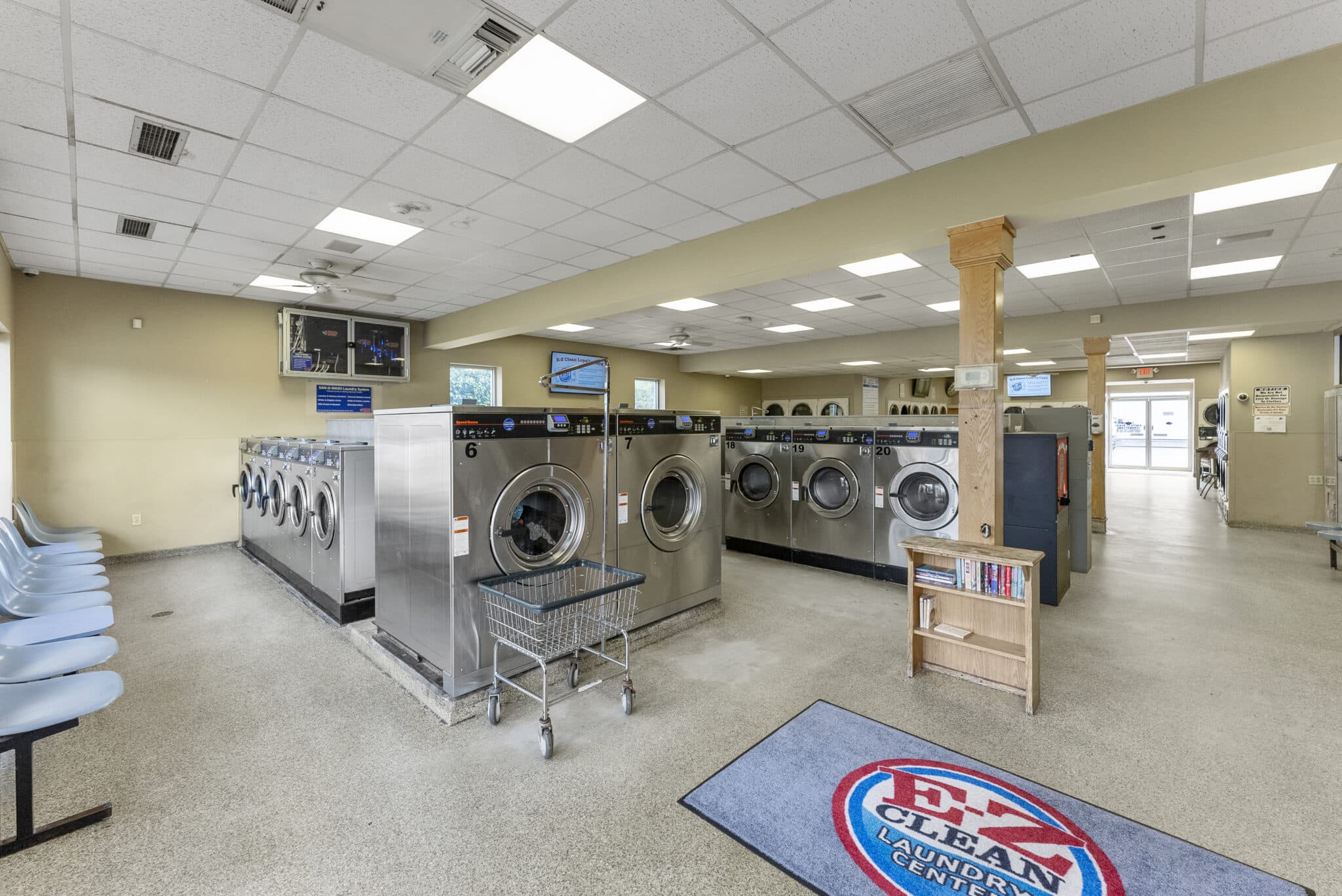 Home - E-Z Clean Laundry Center